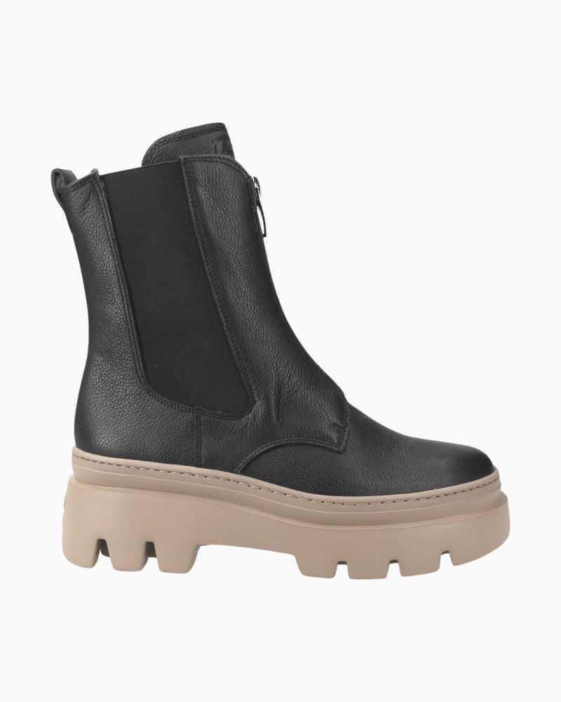 New Autumn / Winter 24 Collections – Aines Boutique